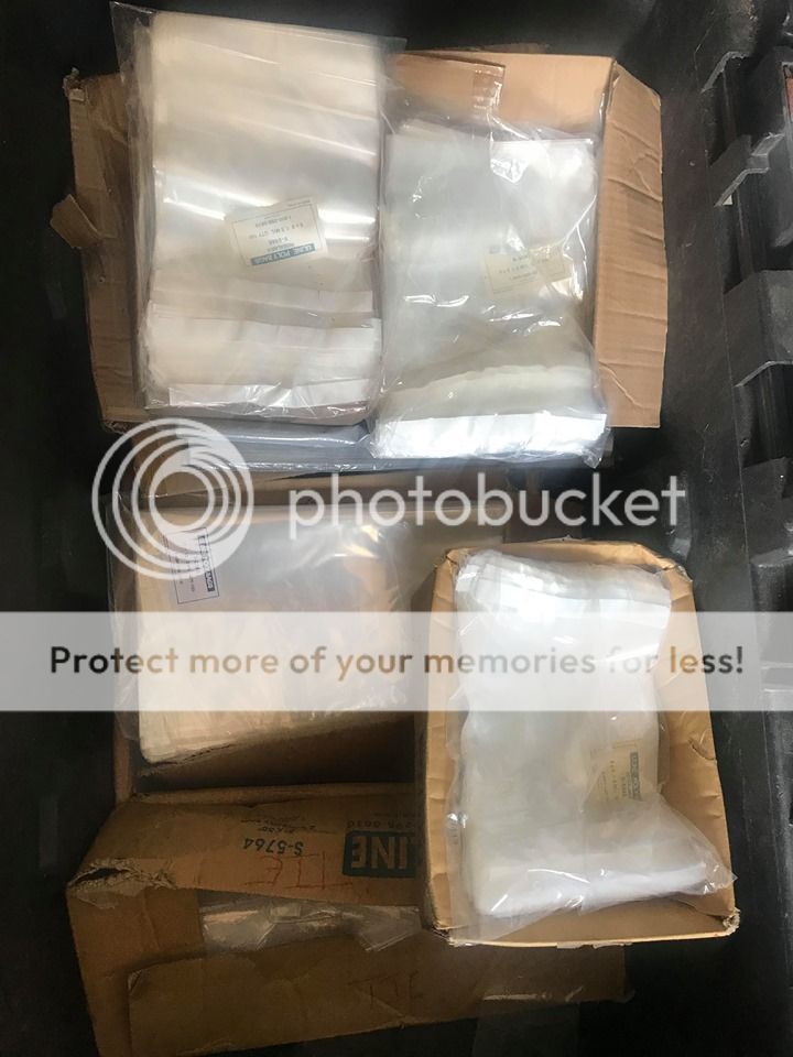 Poly Bags different sizes.jpg Photo by will22clark | Photobucket